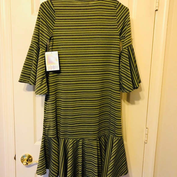 LuLaRoe | Dresses | Lularoe Maurine Bell Sleeve Ruffle Hem Dress | Poshmark